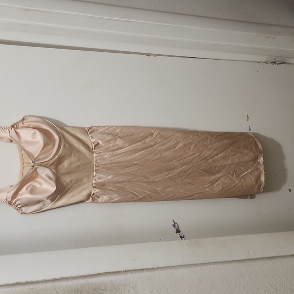 Olga | Intimates & Sleepwear | Vintage Olga Slip Dress With Built In ...